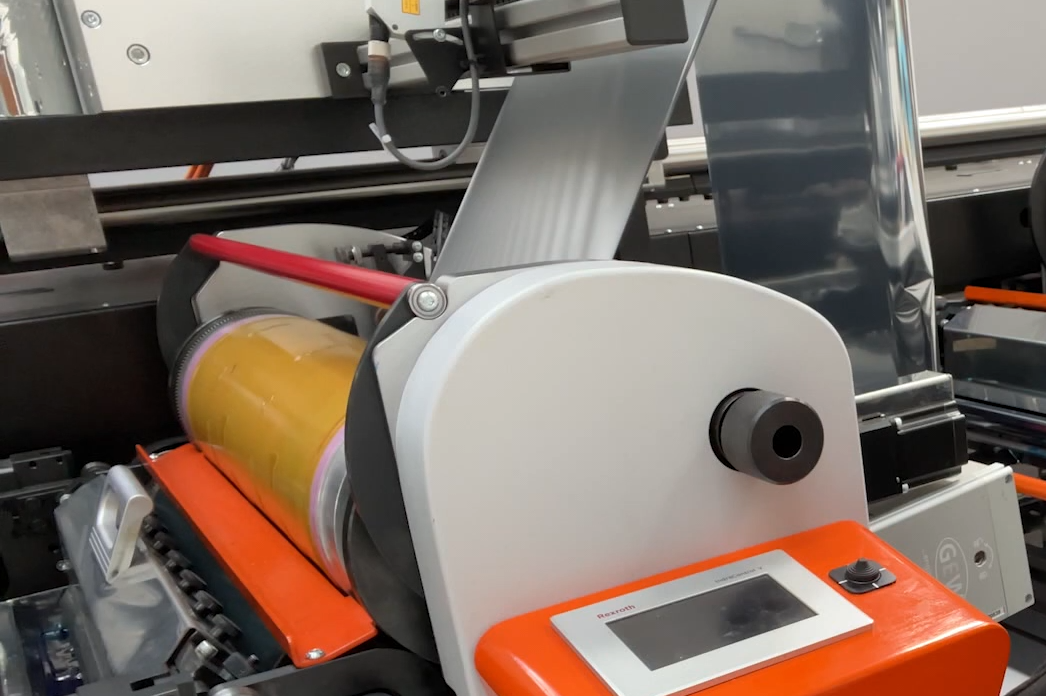 Mengenal Perbedaan Hot Print dan Cold Print Stamping - Maxipro