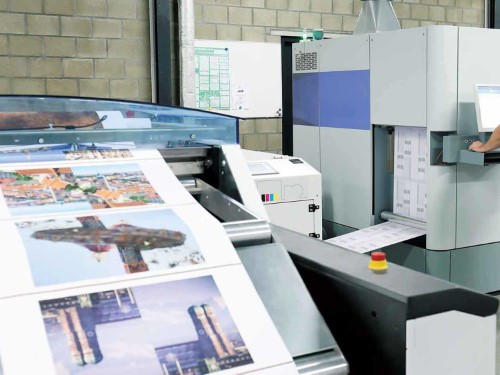 Cara Menjadi Pengusaha Sukses Dalam Dunia Percetakan - Maxipro