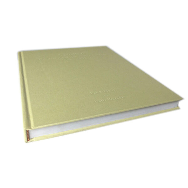 Ketahui Definisi Hardcover dalam Dunia Percetakan