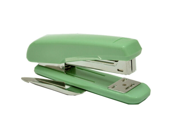Manakah Yang Benar: Stapler Atau Staples? - Maxipro.co.id