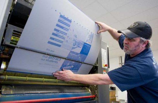 Pengertian Teknik Cetak Datar (Planography Print) [Lengkap] - Maxipro