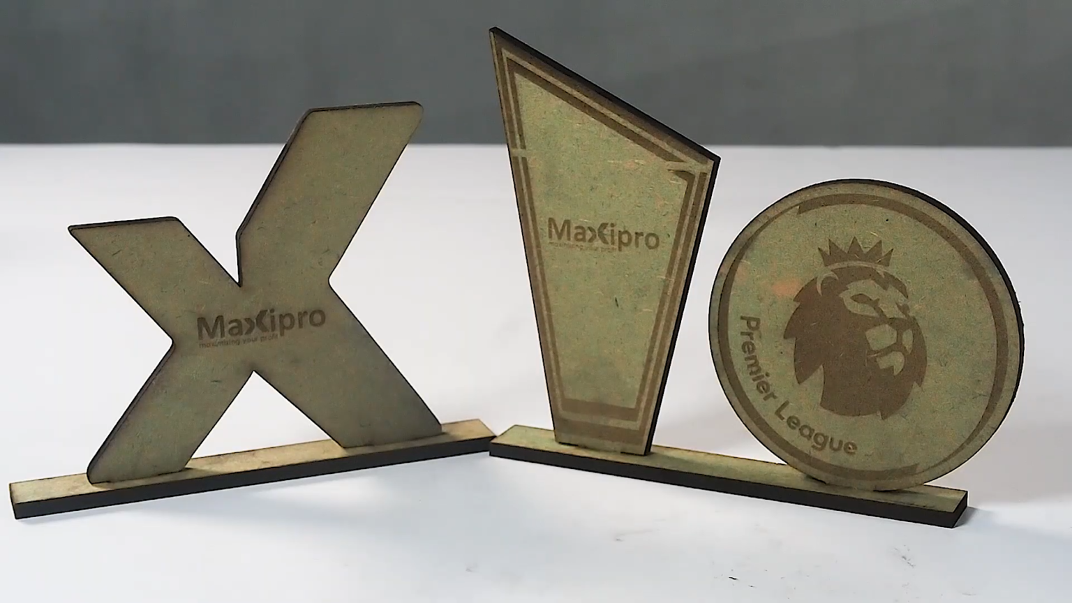 Teknik Grafir / Mengukir Akrilik, Kaca, Kayu dan Logam - Maxipro