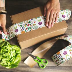 Contoh Desain Stiker Segel Makanan, Tetap Aman & Menarik - Maxipro