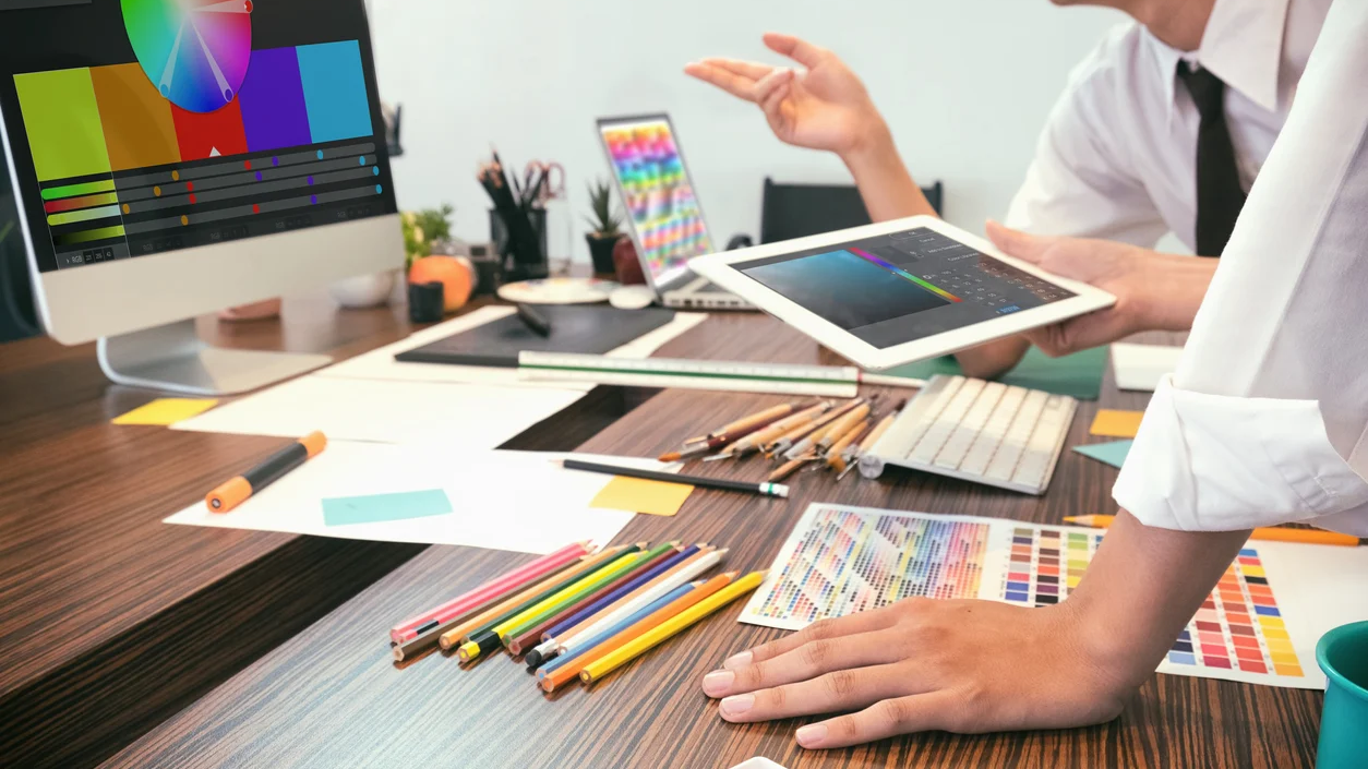 Tahapan Proses Cetak Offset: Persiapan, Printing, Finishing - Maxipro