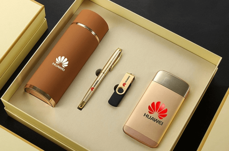 7+ Jenis Merchandise yang Bikin Bisnis Kalian Tampak Eksklusif - Maxipro