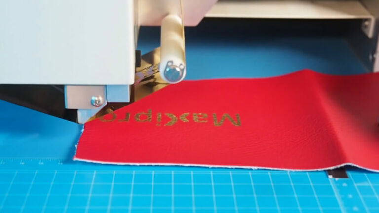 4 Cara Cetak / Print Tinta Emas untuk Efek Berkilau yang Eksklusif