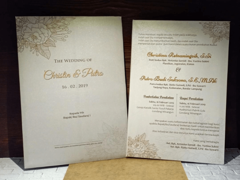 3 Cara Membuat Undangan Hardcover (Praktis & Mudah) - Maxipro