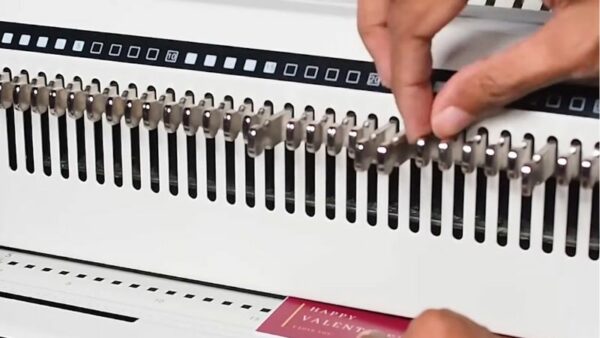 Cara Mudah Jilid Spiral Kawat Sendiri Menggunakan Mesin - Maxipro Cara Mudah Jilid Spiral Kawat Sendiri Menggunakan Mesin - Maxipro